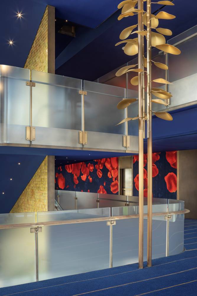 Renovated David Geffen Hall Opens at Lincoln Center, Manhattan - New ...