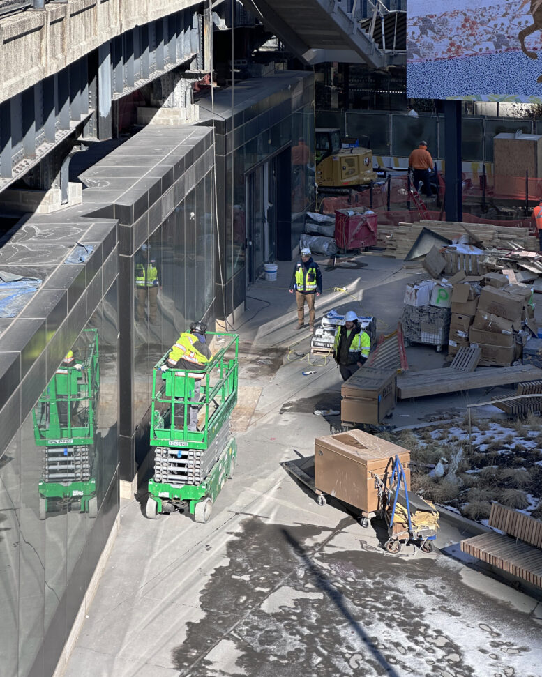 One High Line's Public Plaza Nears Completion in Chelsea, Manhattan ...