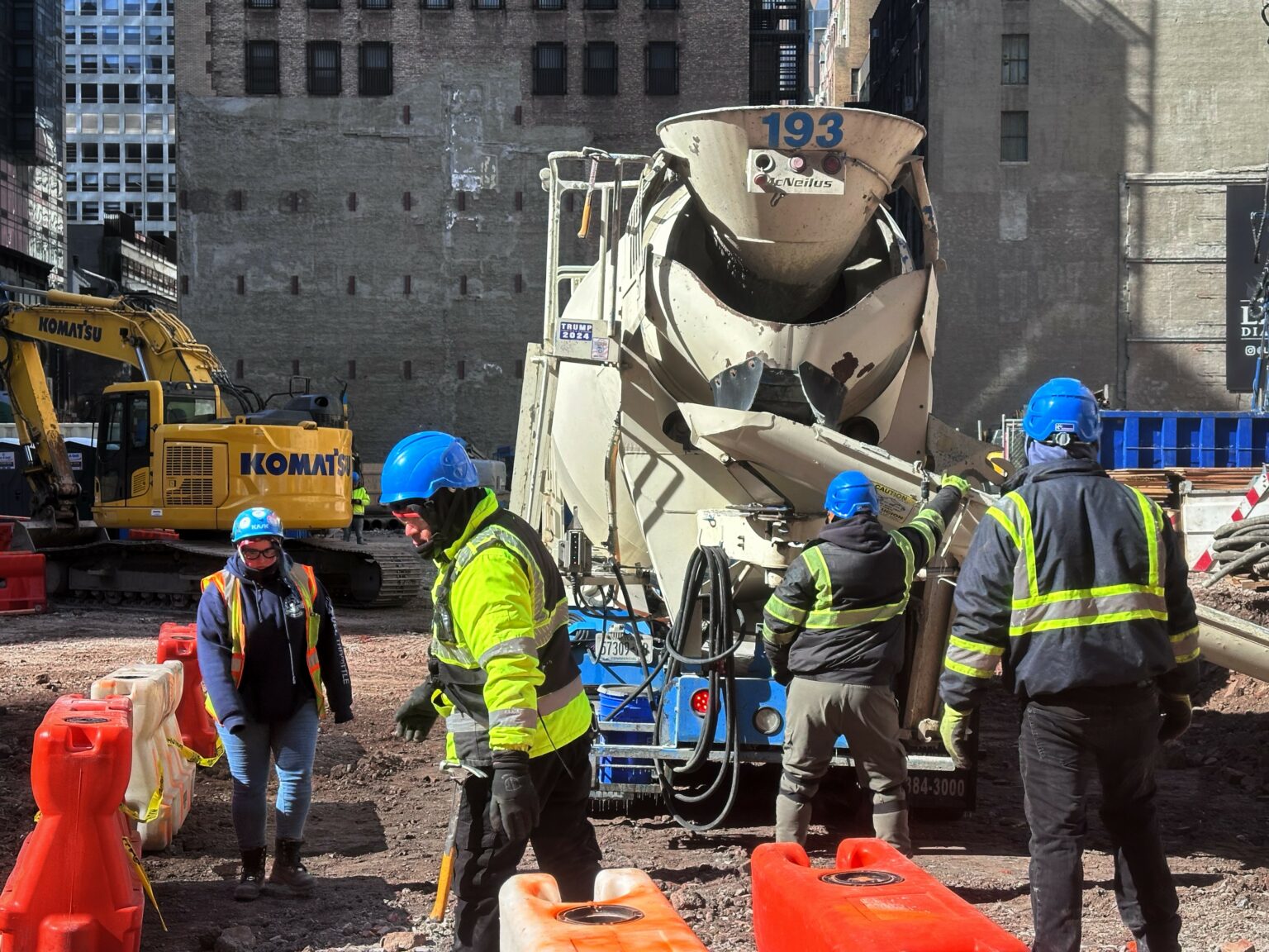 Excavation Begins for 570 Fifth Avenue Skyscraper in Midtown, Manhattan ...