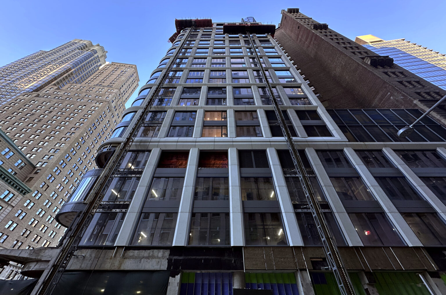 Façade Installation Progresses on 1 Park Row in the Financial District ...