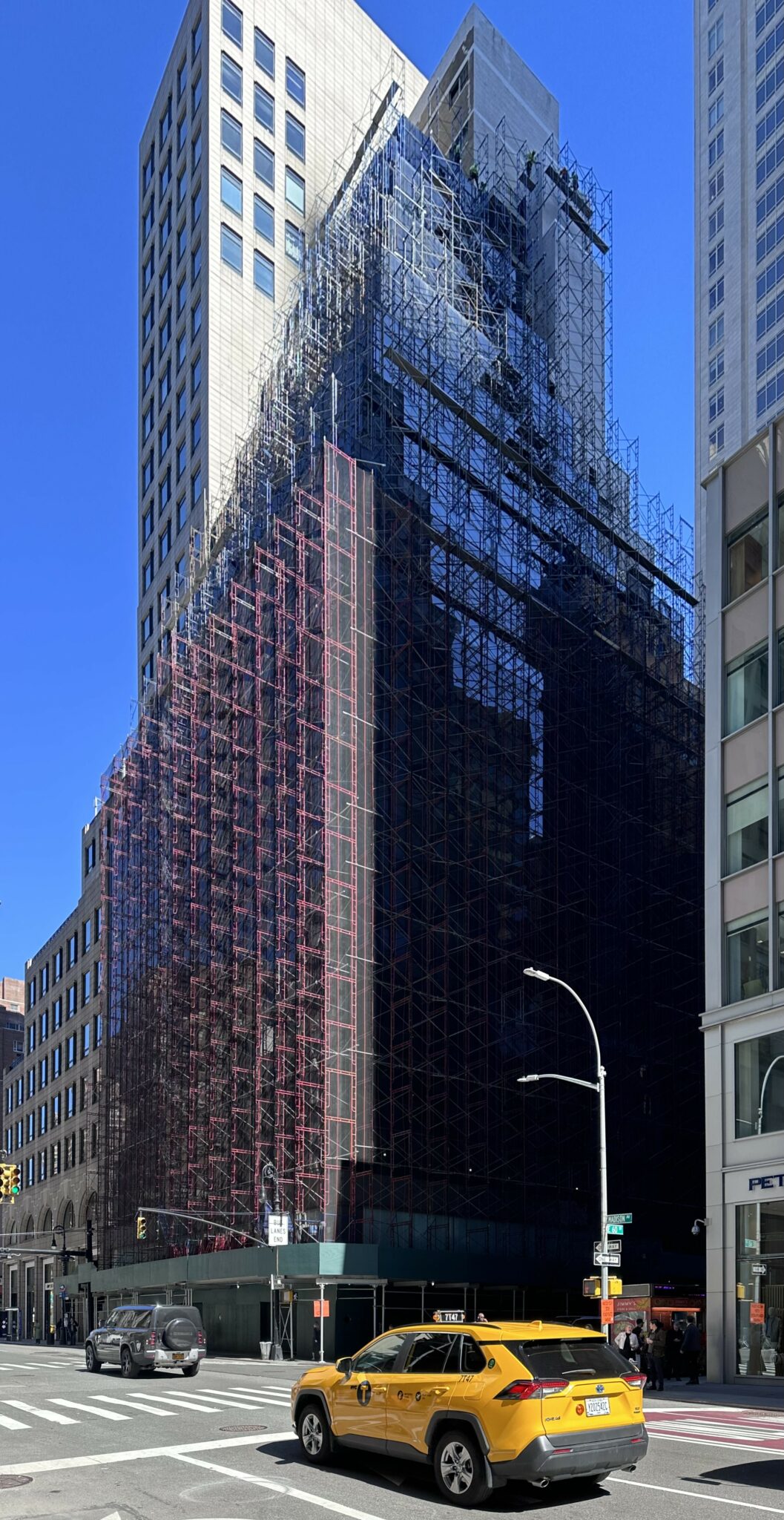Demolition Prep Underway for 37-Story Tower at 655 Madison Avenue on ...