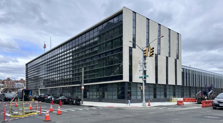 DSNY Facility Nears Completion at 559 Park Avenue in Bed-Stuy, Brooklyn ...