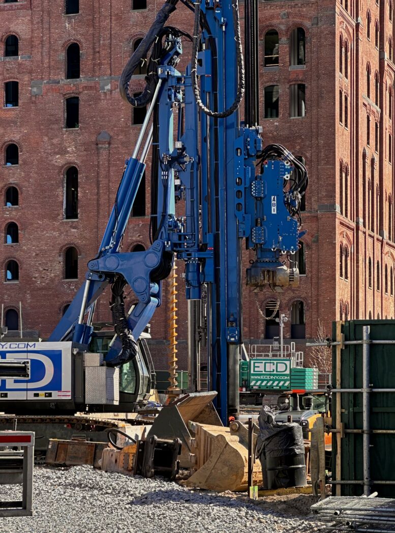 Twin Skyscraper Redesign Revealed for 280 Kent Avenue in Williamsburg ...