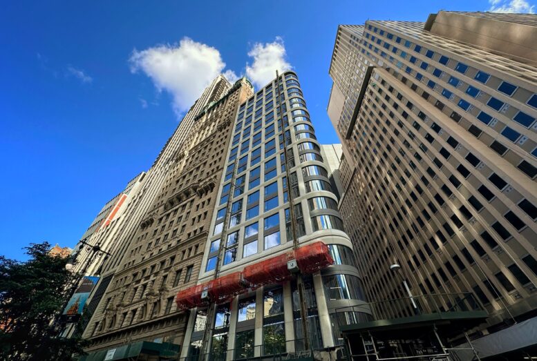 1 Park Row's Façade Nears Completion in Financial District, Manhattan ...