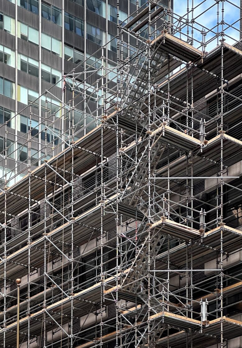 245 Park Avenue Prepares For Renovations, Partial Re-Cladding in ...