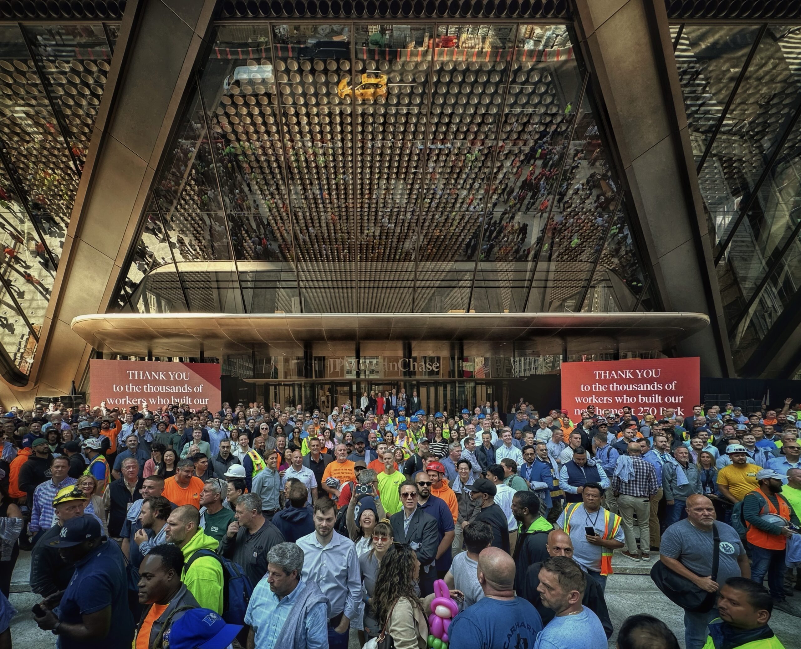 JPMorgan Chase Holds Gathering to Honor Construction Workforce at 270 ...